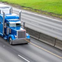 Tractor-Trailers & Distracted Driving